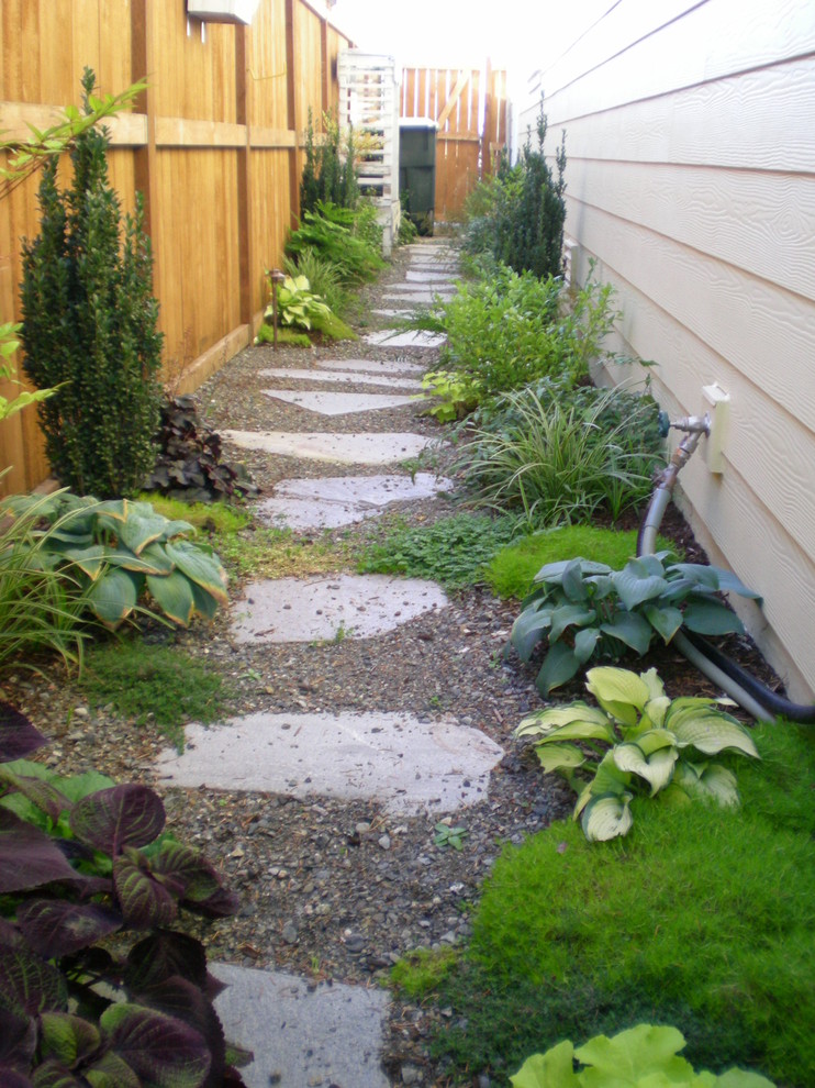Small backyards - Traditional - Landscape - Seattle - by Puget Sound ...