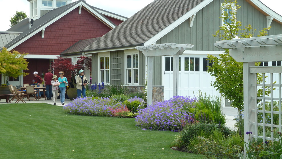 Smith Farmstead - Traditional - Landscape - Seattle - by Lankford ...