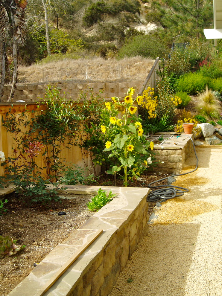 Solana xeriscape, cameron flagstone, drought tolerant, terrace ...