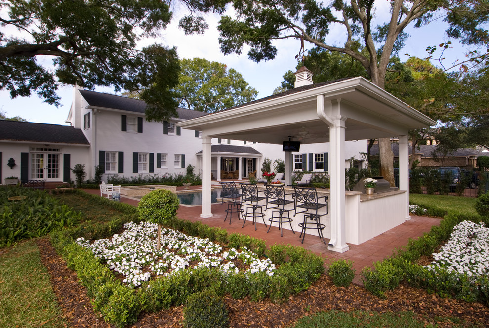 South Tampa Landscapes - Traditional - Landscape - Tampa - by Soleil ...