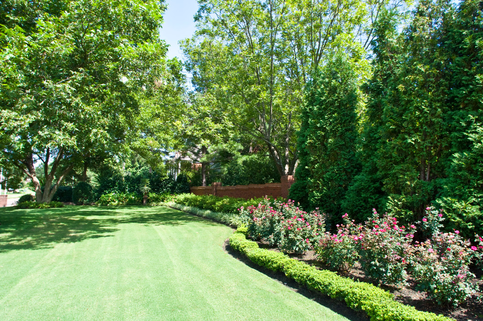 Southern Charm - Traditional - Landscape - Nashville - by Gurley's ...