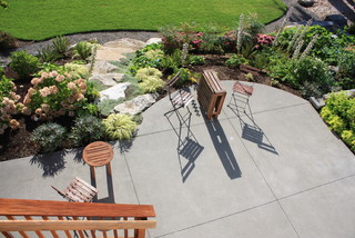 Spirit Ridge Residence - Contemporary - Landscape - Seattle - by Studio ...