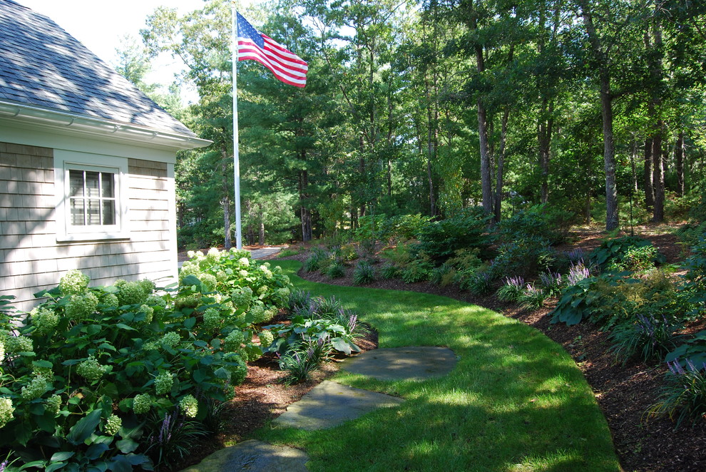 Stepping Stone Path & Border Plantings - Traditional - Landscape ...