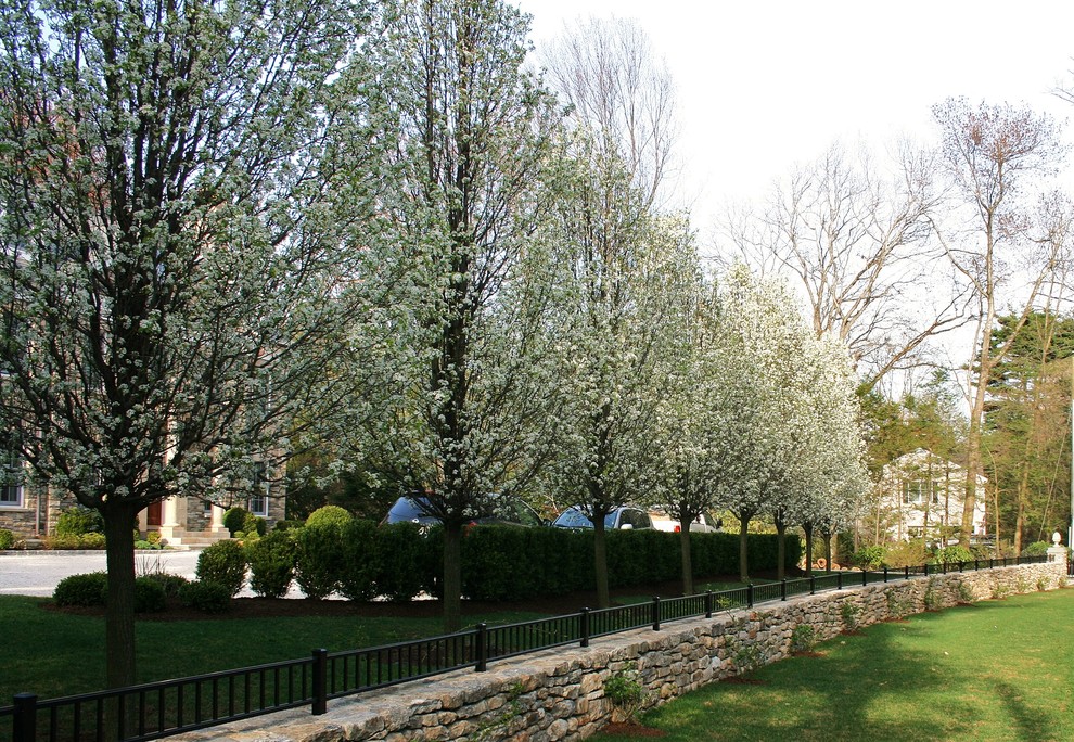 Stone Country Manor - New Canaan, CT - Traditional - Garden - New York ...