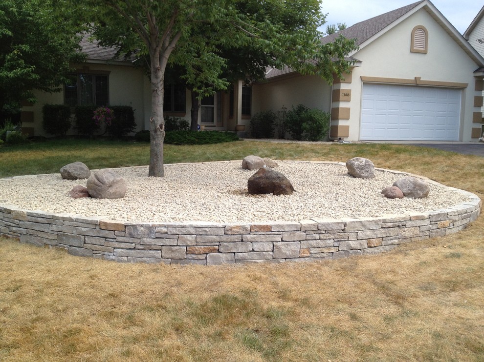 Stone Retaining Walls and Sitting Walls - Classique - Jardin ...