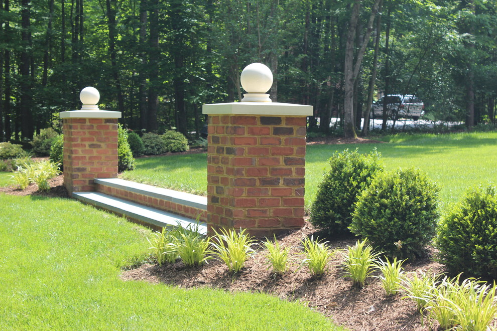 Symphony for Brick and Boxwood - Fredericksburg Landscape Design ...