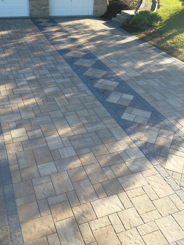 Techo Bloc Blu80 Driveway - Traditional - Landscape - Other - by Zeke's ...