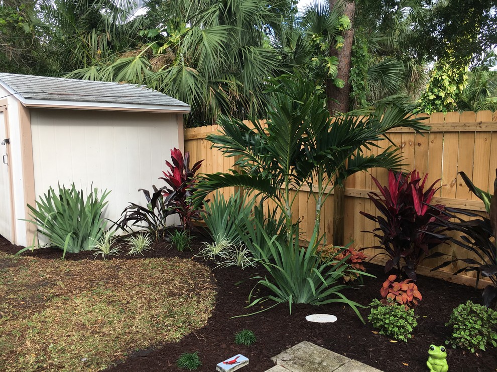 The Dapp Project - Tropical - Landscape - Miami - by LawnDaddy, LLC | Houzz