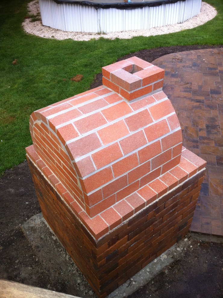 The Natalie Family Wood Fired Pizza Oven with Hardscape Block Base in ...