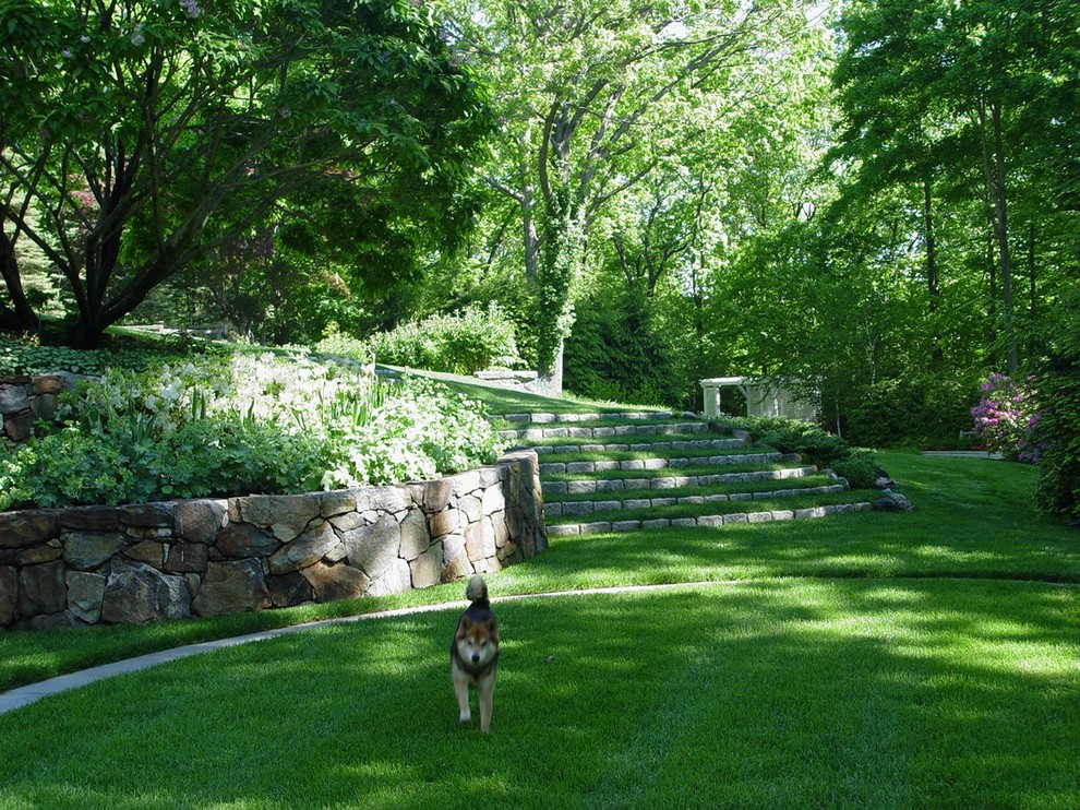 The Oval Garden - Traditional - Landscape - New York - by Johnsen ...