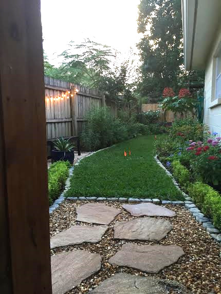 The Winding Garden - Traditional - Landscape - Tampa - by Margo Lee ...