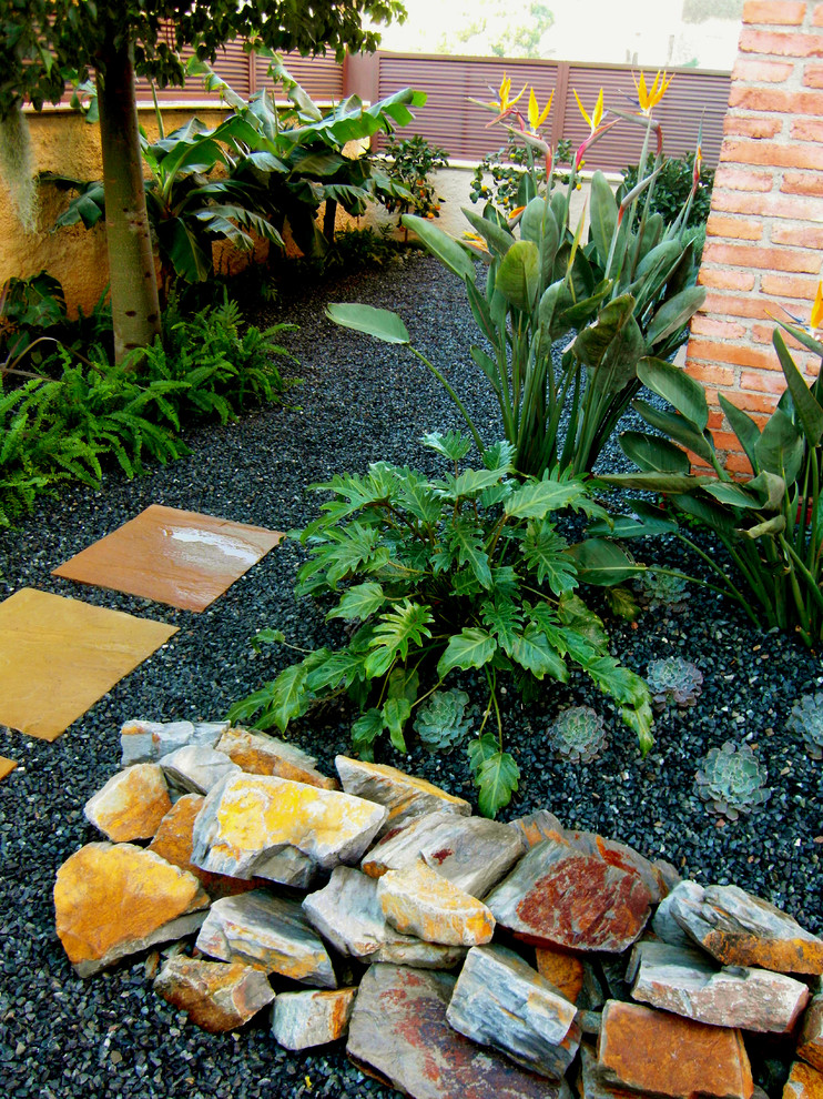 Tiana - Mediterranean - Landscape - Barcelona - by Simbiosi | Houzz