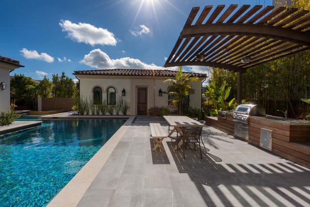 Timeless Pool Design - Irvine - Moderne - Jardin - Orange County - par ...