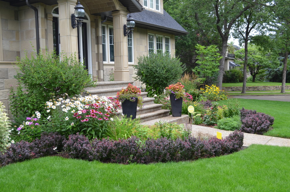Traditional Landscape - Traditional - Landscape - Edmonton | Houzz