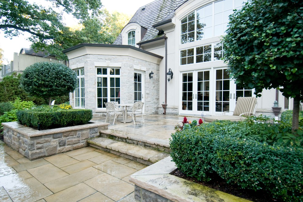 Traditional Outdoor Living - Traditional - Landscape - Toronto - by ...