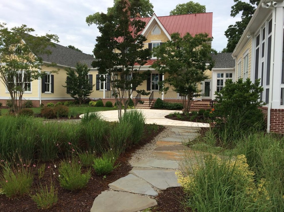 Traditional Style Full Landscape Design - Traditional - Landscape ...
