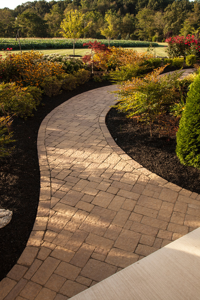 Traditional Style Walkway - Traditional - Landscape - Other | Houzz