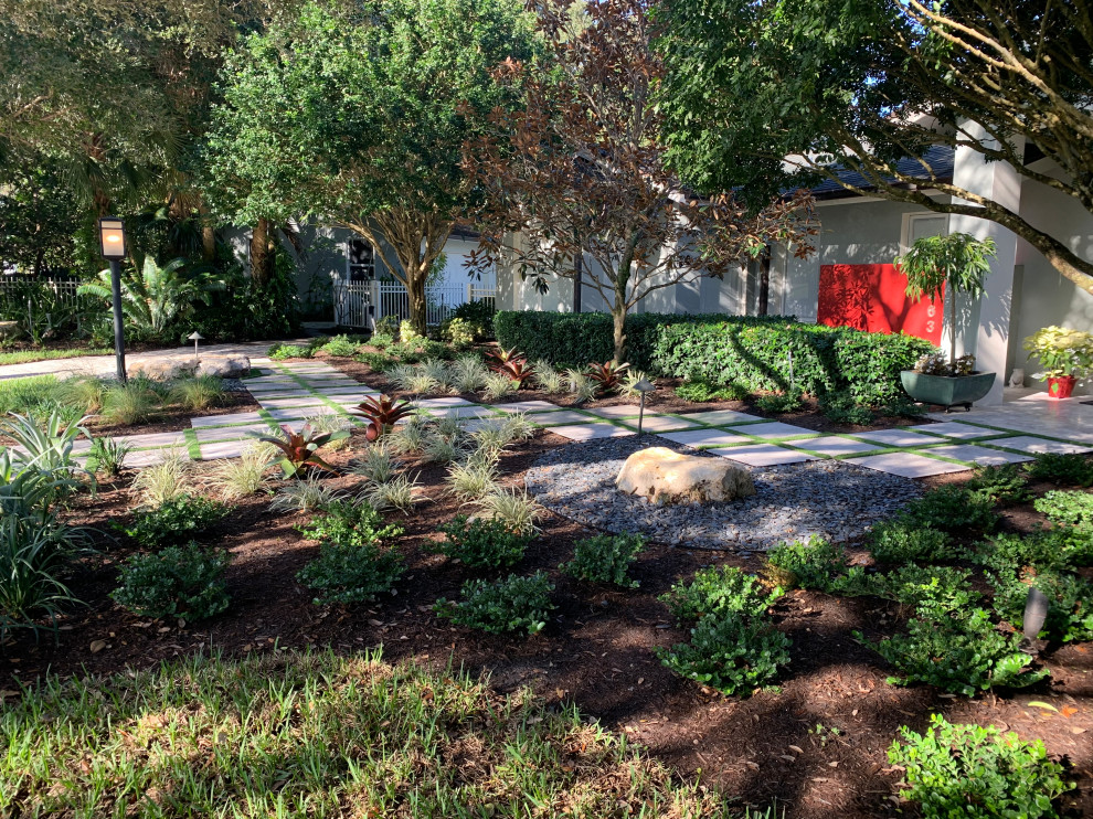 Transitional Landscaping for Front Yard - Transitional - Landscape ...