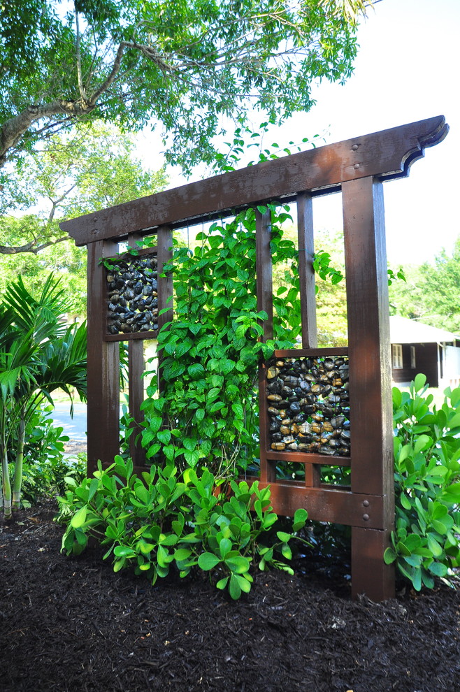 Trellises & Gates - Landscape - Tampa - by Art + Nature | Houzz