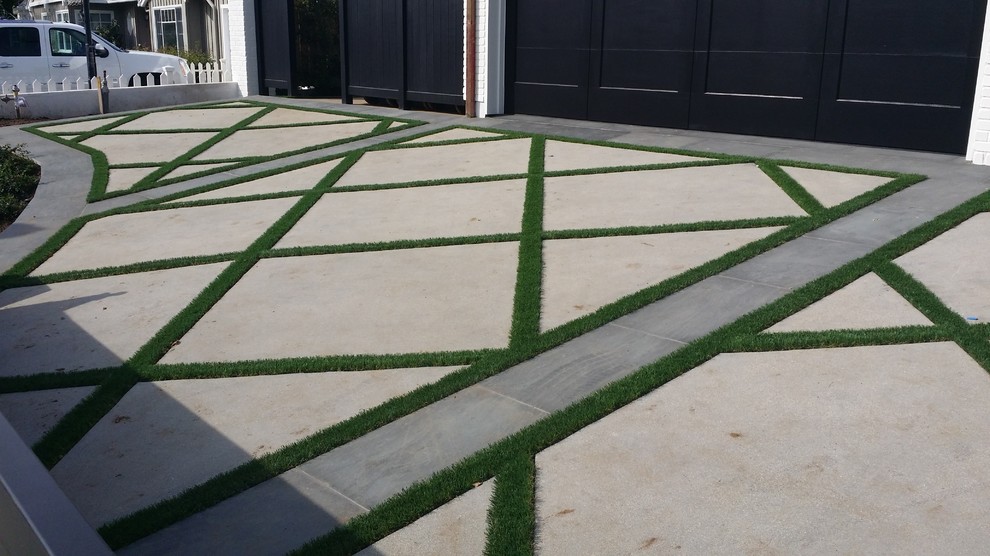 Turf - Modern - Landscape - Los Angeles - by Waterless Turf | Houzz