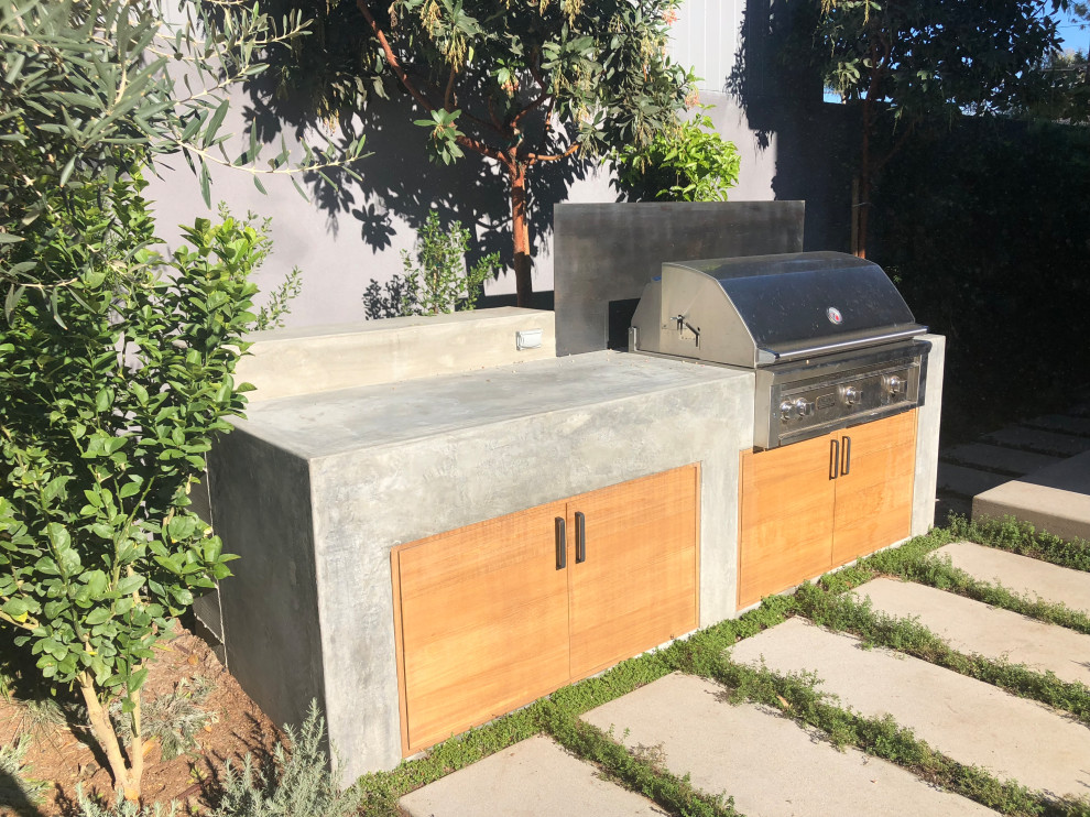 Venice Beach Built-in Barbecue Grill - Modern - Landscape - Los Angeles ...