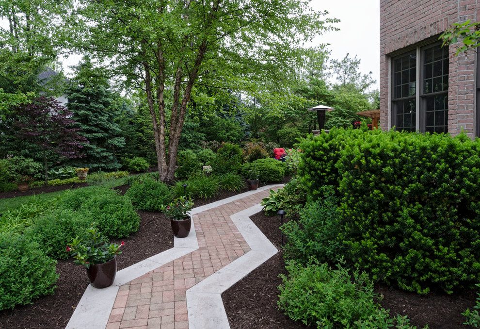 Walkways & Paths - Traditional - Landscape - Cleveland - by The Pattie ...
