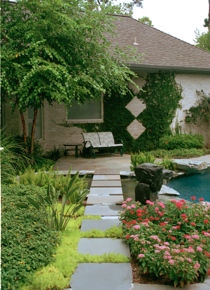 Water feature - Traditional - Landscape - Houston - by Exterior Worlds ...