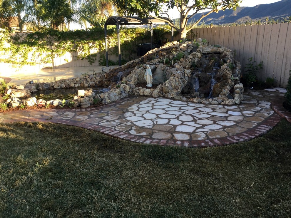Water Feature Makes Small Yard Feel Really Big - Landscape - Los ...