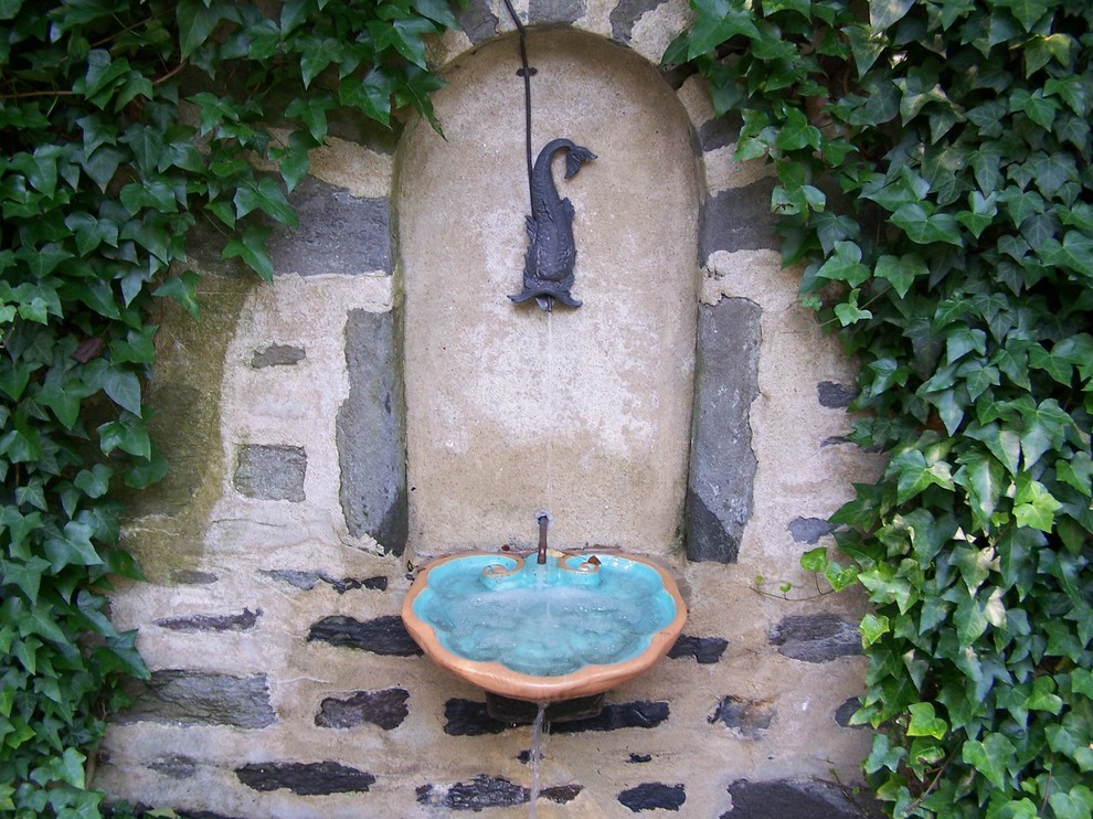 Water features - Traditional - Landscape - Philadelphia - by Cedar Run ...