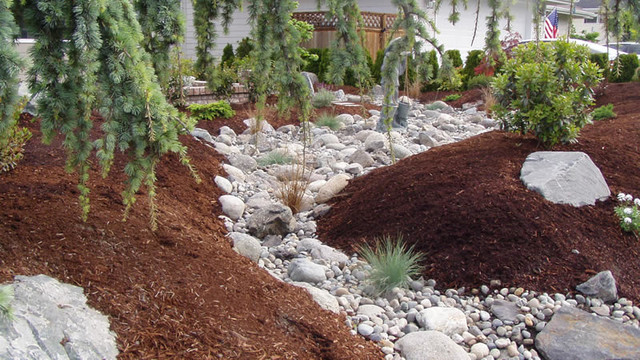 WATER FEATURES - Garden - Seattle - by ProScapes | Houzz UK