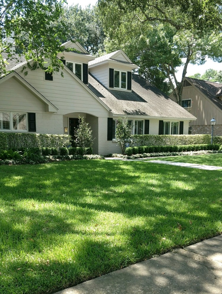 Wolf Residence - Contemporary - Landscape - Houston - by ZODEGA | TIS ...