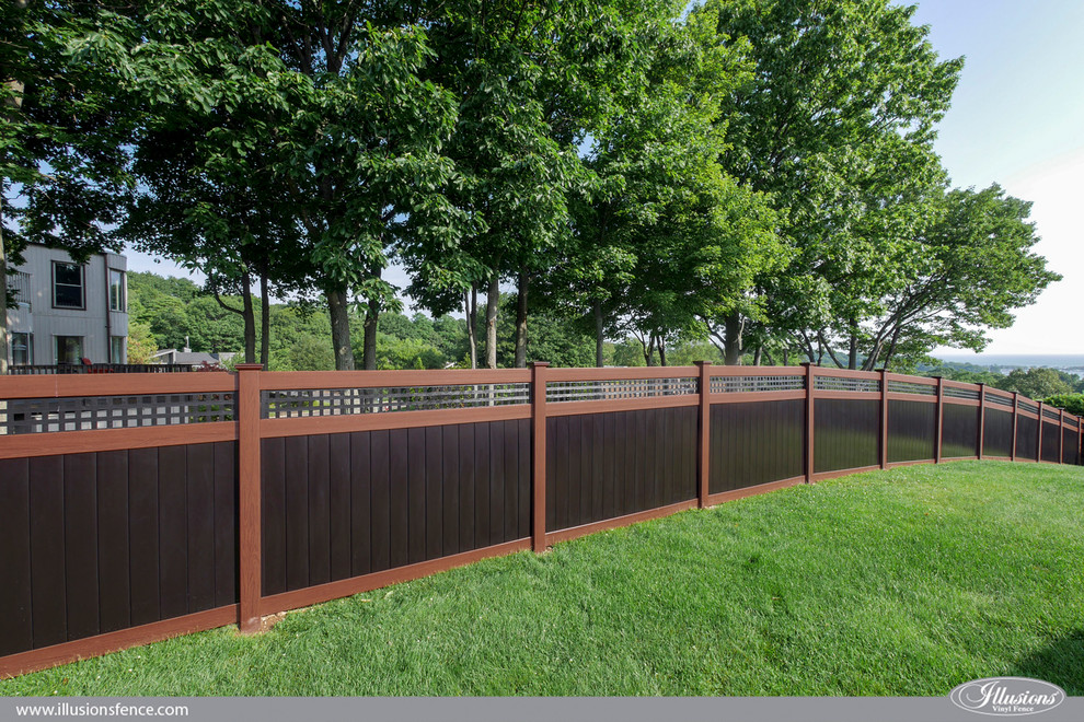 Wood Grain PVC Vinyl Fence by Illusions Vinyl Fence - Contemporary ...