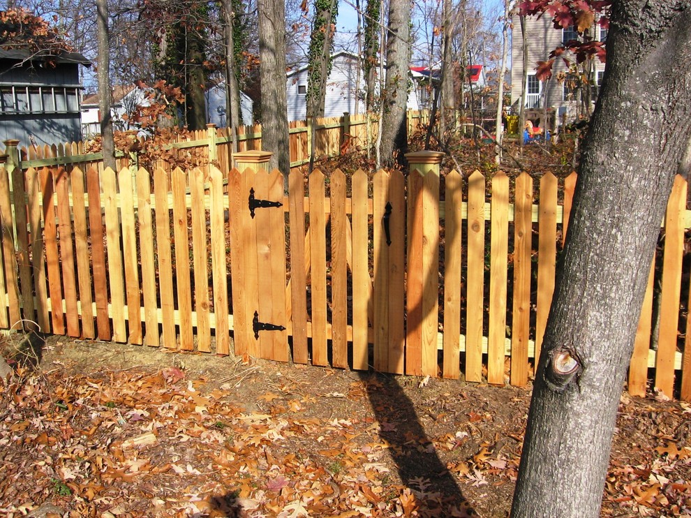 Wood Pointed Picket Fence 1 - Traditional - Landscape - Baltimore - by ...