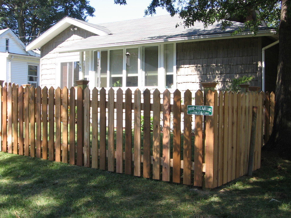 Wood Pointed Picket Fence 2 - Traditional - Landscape - Baltimore - by ...