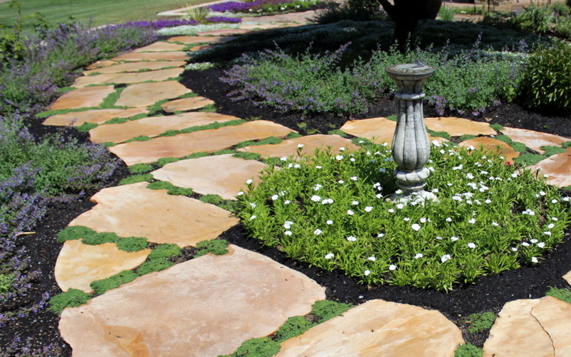 Woodbridge Garden - Traditional - Landscape - Sacramento - by The ...