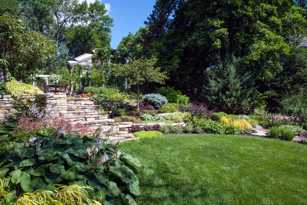 Woodcreek Ct. Burr Ridge, IL - Traditional - Landscape - Chicago - by ...