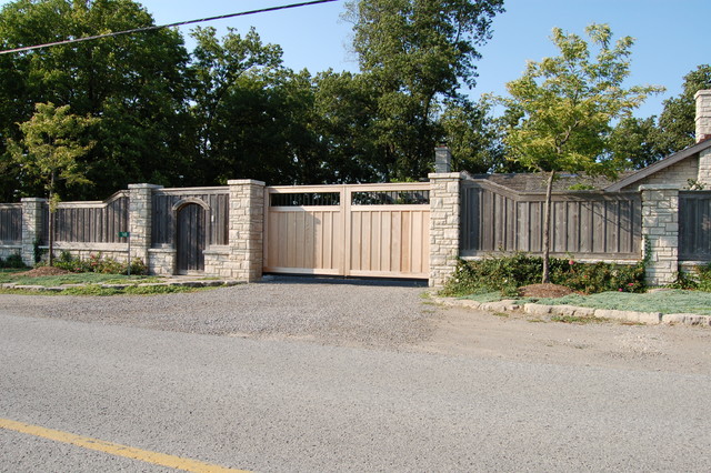 Wooden Swing Gate in Masonry Columns - Rustic - Garden - Toronto | Houzz AU