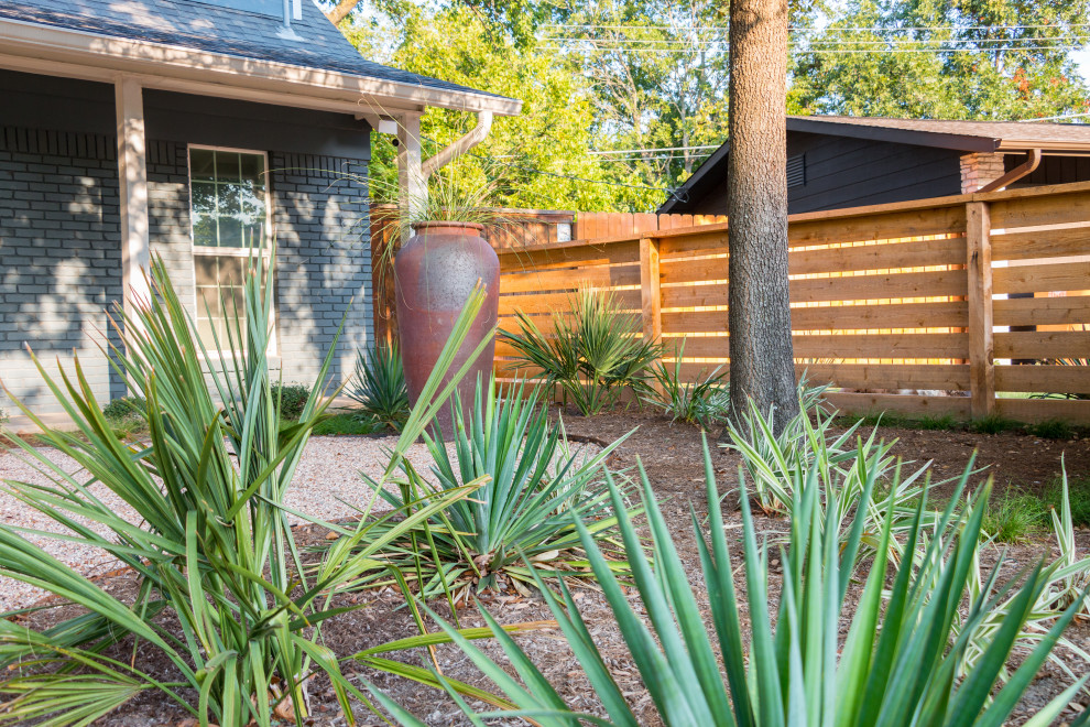 Wooten Backyard Living - Contemporary - Landscape - Austin - by Native ...