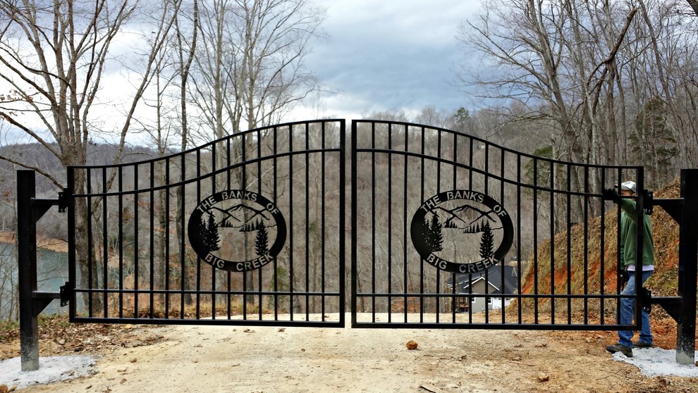 Wrought Iron Driveway, Privacy and Estate Gates - Traditional ...