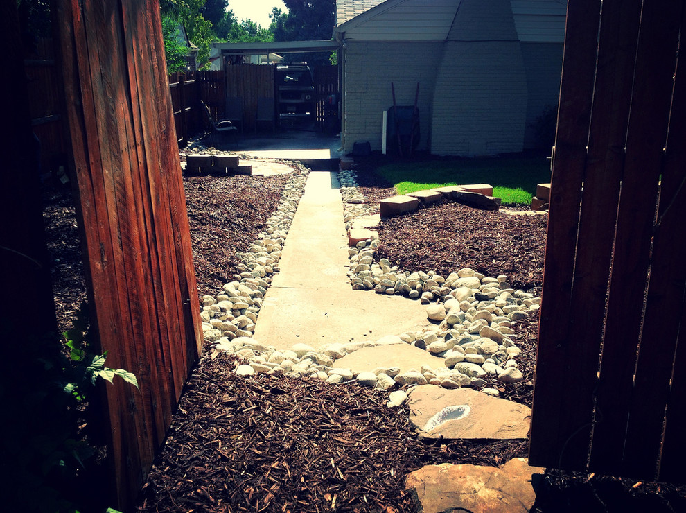 Xeriscaping, pathways, and patios before and after - Traditional ...