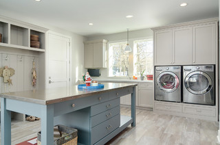 Beach Style Laundry Room - Beach Style - Laundry Room - Minneapolis | Houzz