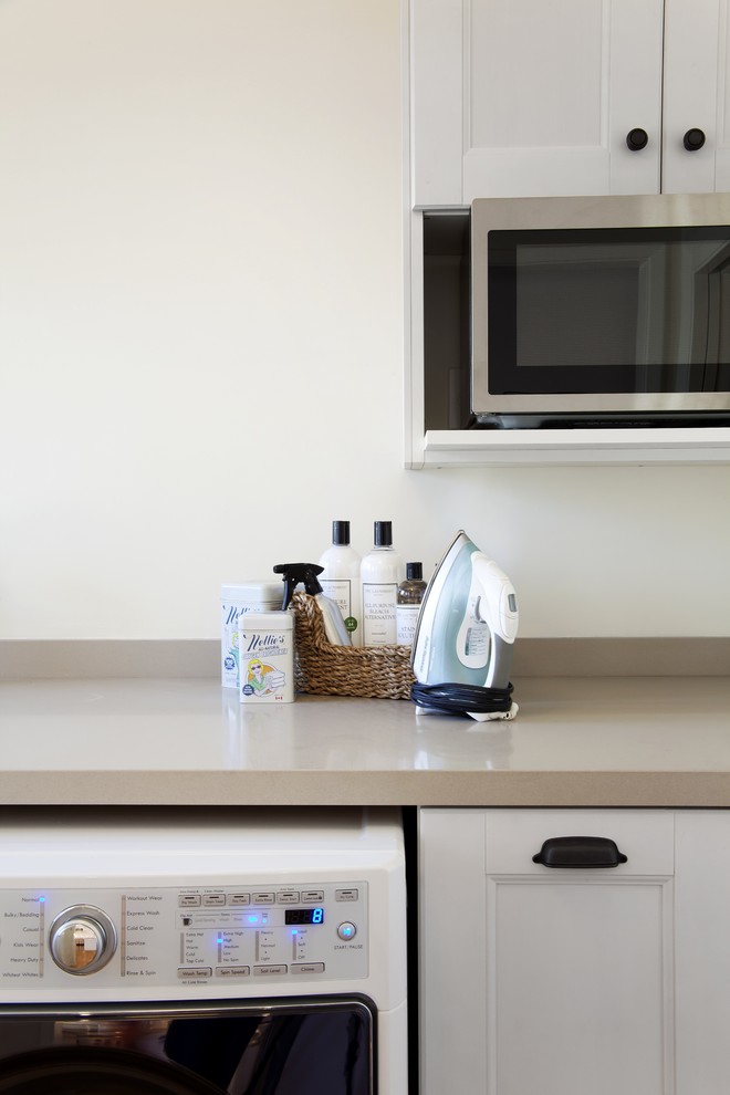 Larkspur Laundry Room - Classique - Buanderie - San Francisco - par KMS Kitchen + Home | Houzz