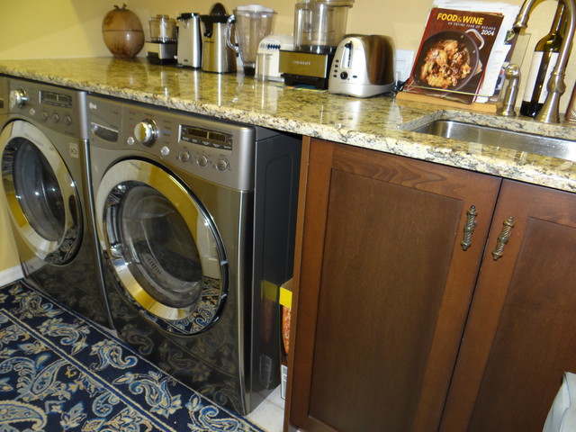 Laundry butler's pantry - Éclectique - Buanderie - Tampa - par ... Laundry butler's pantry - Éclectique - Buanderie - Tampa - par ...