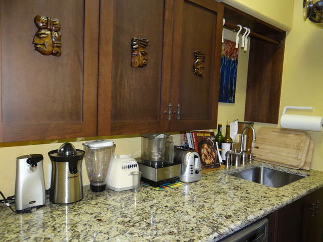 Laundry butler's pantry - Eclectic - Utility Room - Tampa - by ...