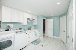 Laundry Room - Laundry Room - Toronto - by Express Home | Houzz
