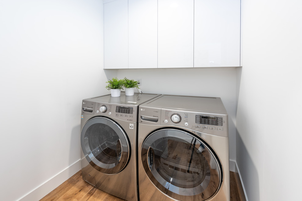 Laundry Room | Wrightwood Residence | Studio City, CA - Contemporary ...