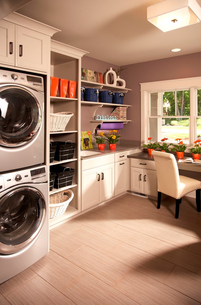 Model Home - Traditional - Laundry Room - Detroit - by VanBrouck ...