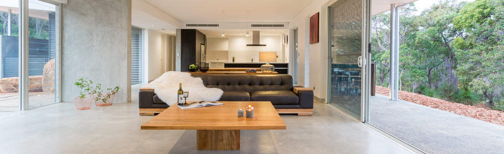 05 Jacob Shack. (aka J's Retreat) - Contemporary - Living Room - Perth ...