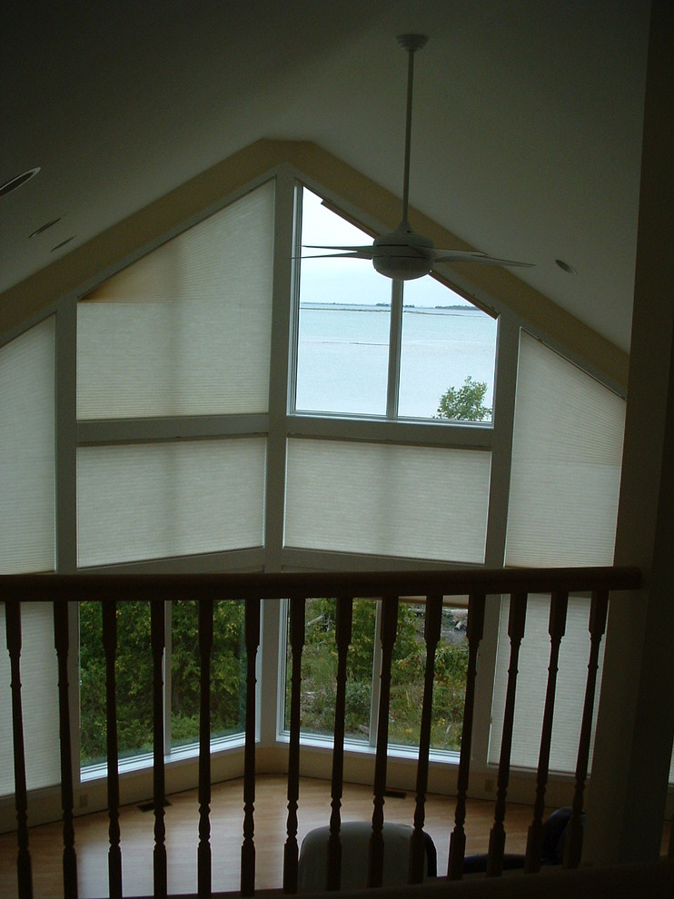 ANGLED AND SPECIALTY SHAPED WINDOW COVERINGS - Living Room - Toronto - by Window Quilt Muskoka ...