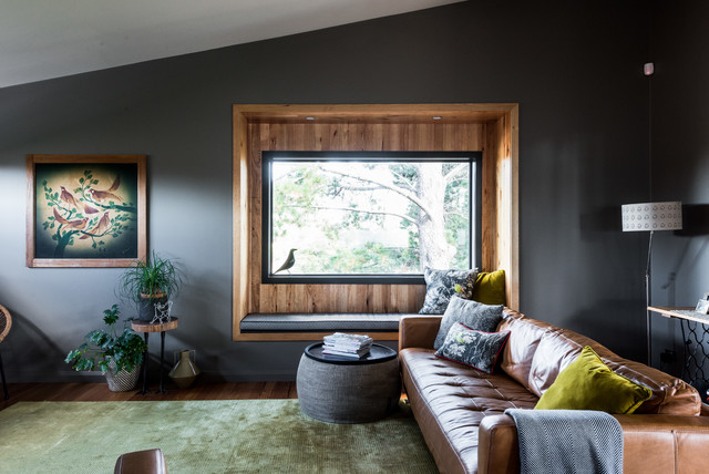Houzz Tour: An Upside-down Layout Makes the Most of Treetop Views ...